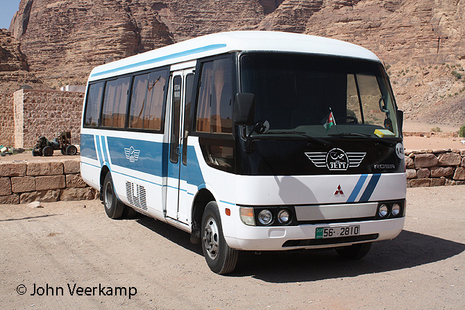 Bus