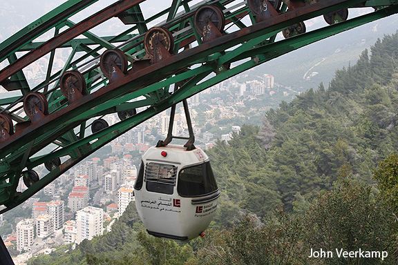 Lebanon-cable cars