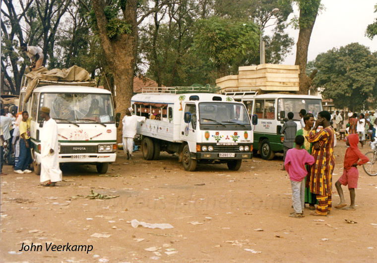 Buses in Guinea Bissau