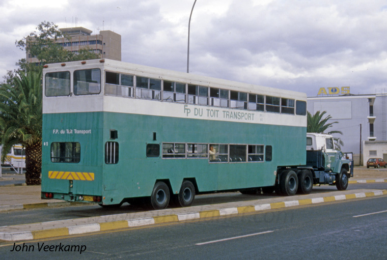 Bus